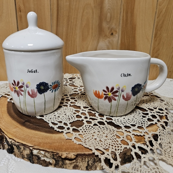Rae Dunn | Kitchen | Rae Dunn Sugar Creamer Bloom Flowers By Magenta ...
